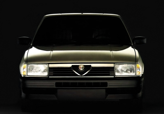Alfa Romeo 33 905 (1986–1990) wallpapers