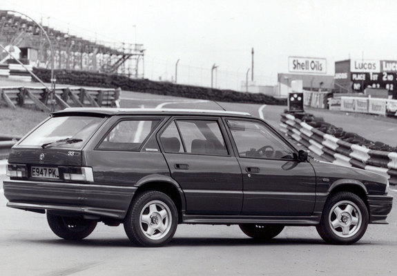 Photos of Alfa Romeo 33 1.7 Sport Wagon Cloverleaf Veloce 905 (1988–1990)