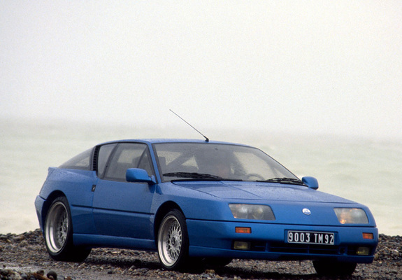 Pictures of Renault Alpine GTA V6 Turbo Le Mans (1990)