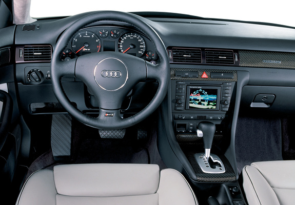 Audi RS 6 Avant (4B,C5) 2002–04 pictures