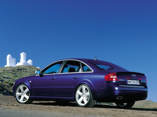 Images of Audi RS 6 Sedan (4B,C5) 2002–04