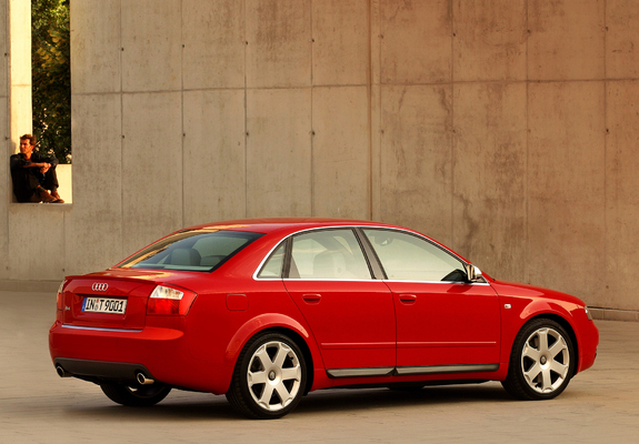 Pictures of Audi S4 Sedan (B6,8E) 2003–05