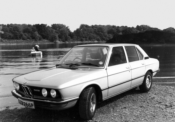 BMW 528 Sedan UK-spec (E12) 1975–77 images