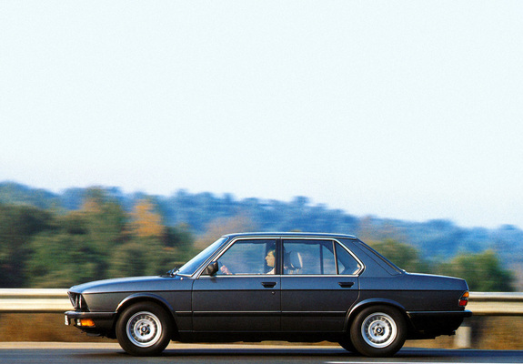 BMW 525e (E28) 1983–87 wallpapers