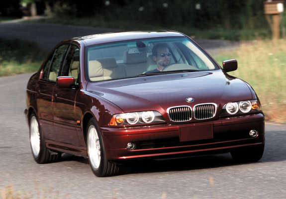 03 Bmw 540i Specs