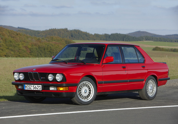 Photos of BMW M5 (E28) 1985–87