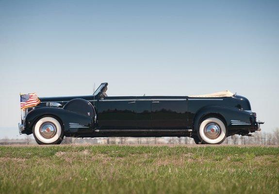 Cadillac V16 Series 90 Presidential Convertible Limousine 1938 images