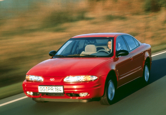 Chevrolet Alero 1999–2004 wallpapers