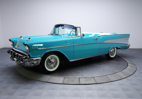 Pictures of Chevrolet Bel Air Convertible Fuel Injection (2434-1067D) 1957
