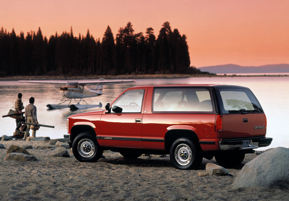 Chevrolet K1500 Blazer (GMT410) 1992–95 images