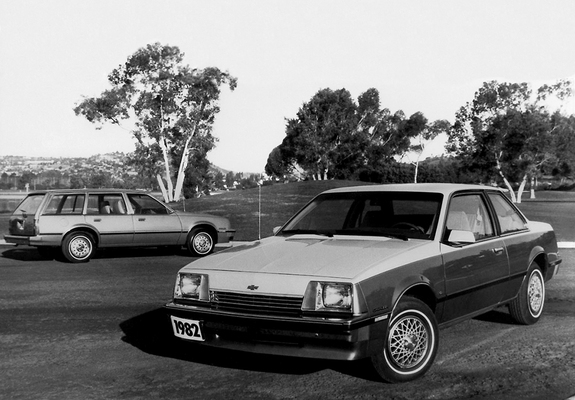 Chevrolet Cavailer CL 2-door Coupe & Station Wagon 1982 photos