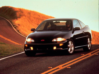 Photos of Chevrolet Cavalier Coupe 1995–99