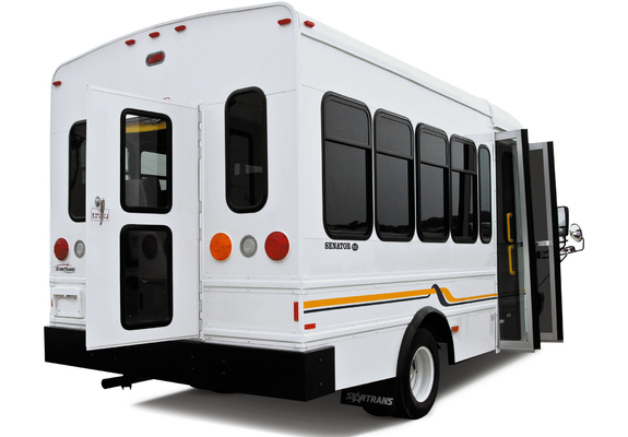Photos of StarTrans MFSAB based on Chevrolet Express 2009