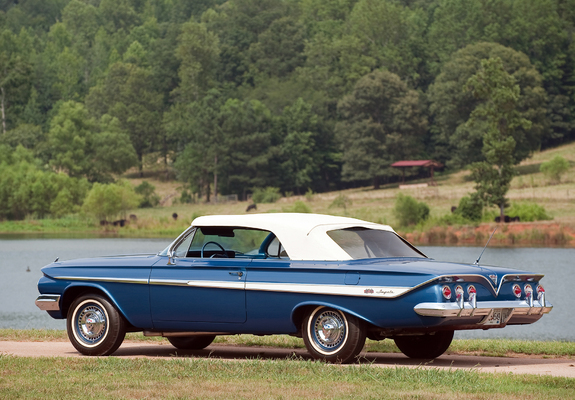 Chevrolet Impala SS 409 Convertible 1961 wallpapers