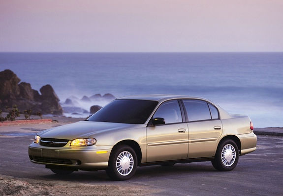 Chevrolet Malibu 2000–04 wallpapers