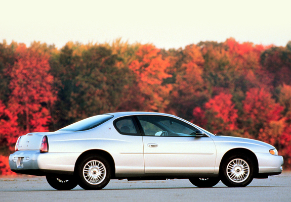 Chevrolet Monte Carlo 2000–05 wallpapers