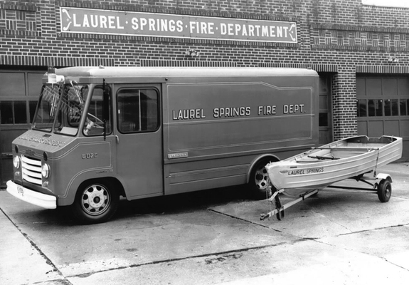 Photos of Chevrolet P20 Step-Van King 1964–68