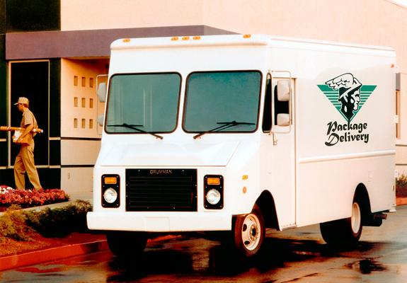 Chevrolet P30 Stepvan by Grumman Olson photos