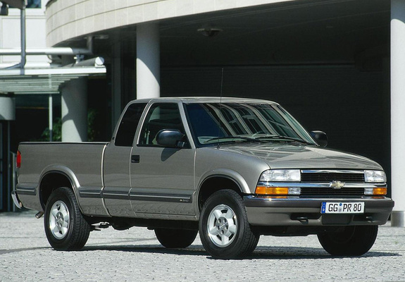 Chevrolet S-10 Extended Cab 1998–2003 wallpapers