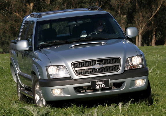 Chevrolet S-10 Crew Cab BR-spec 2005–08 wallpapers