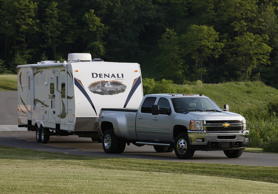 Chevrolet Silverado 3500 HD Crew Cab 2010–13 photos