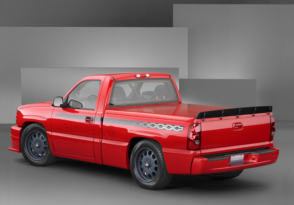 Photos of Chevrolet Silverado Speedway Edition Concept 2004