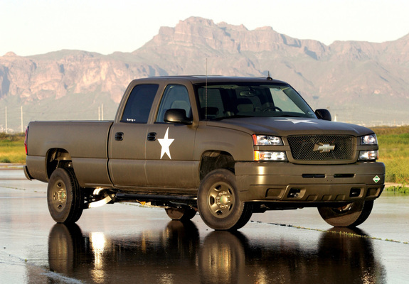 Photos of Chevrolet Silverado Hydrogen Military Vehicle 2005