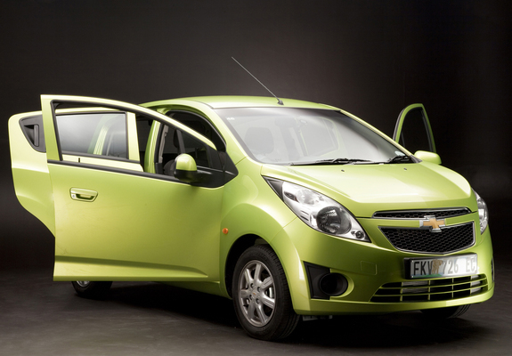 Pictures of Chevrolet Spark ZA-spec (M300) 2010–13