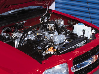 Chevrolet Tracker Convertible 1999–2004 wallpapers