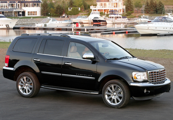 Chrysler Aspen 2006–08 wallpapers