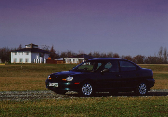 Images of Chrysler Neon UK-spec 1994–99