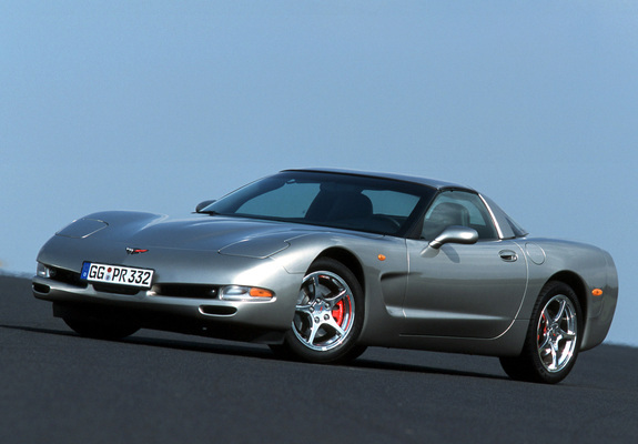 Corvette Coupe EU-spec (C5) 1997–2004 images