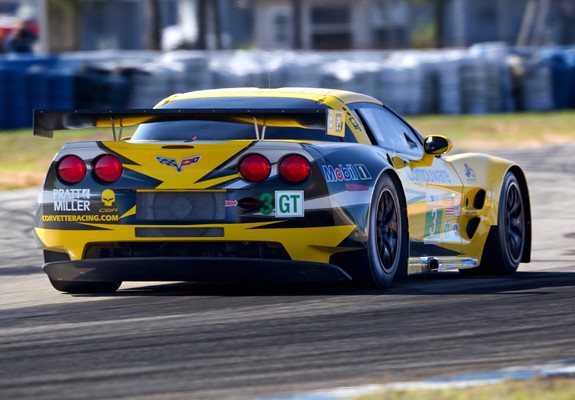 Corvette C6.R GT2 2011–13 images
