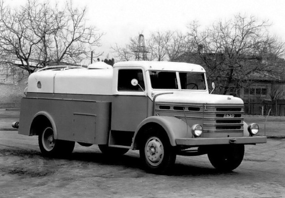 Images of Csepel D420 Tanker 1950–56