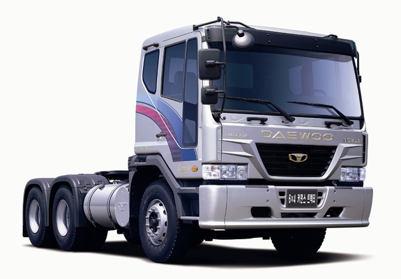 Daewoo Novus 6x4 2004–08 images