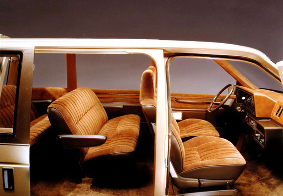 Dodge Caravan 1984–87 wallpapers