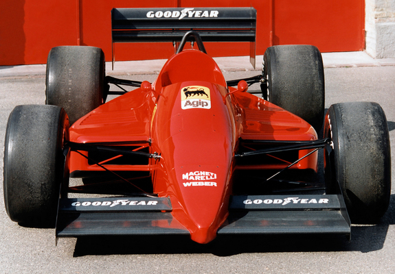 Ferrari 637 1986 images