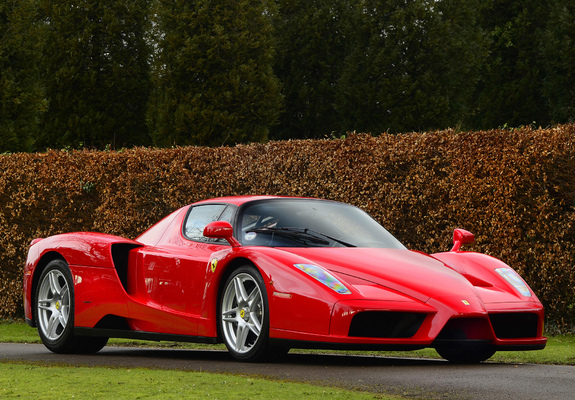 Pictures of Ferrari Enzo 2002–04