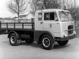 Fiat 642 N2 1955–58 wallpapers