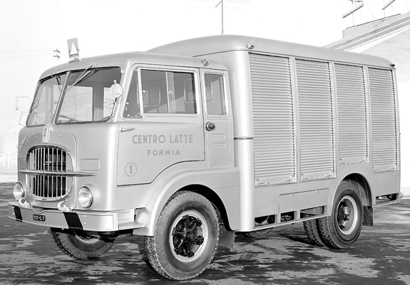 Fiat 642 N2 1955–58 wallpapers