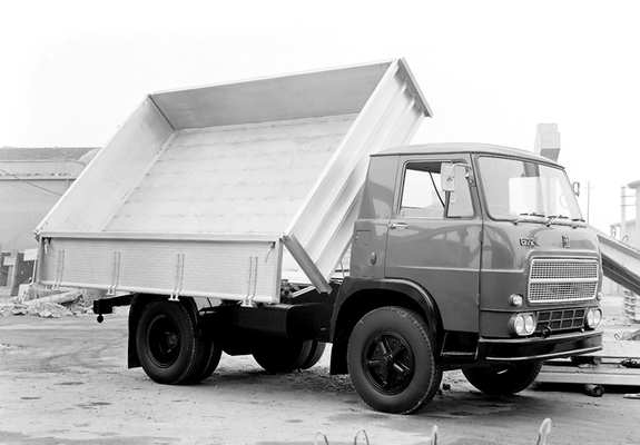 Fiat 672 N 1970–72 wallpapers