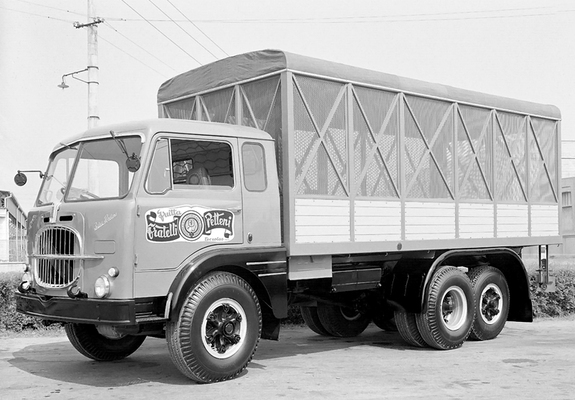 Fiat 682 N2 6x2 1958–64 images