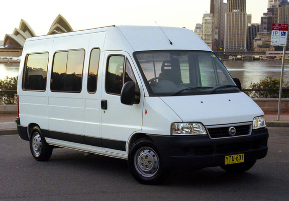 Photos of Fiat Ducato Bus AU-spec 2002–06