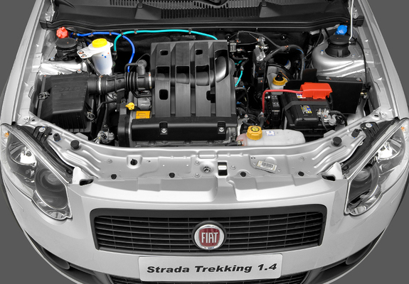 Fiat Strada Trekking CE 2009–12 images