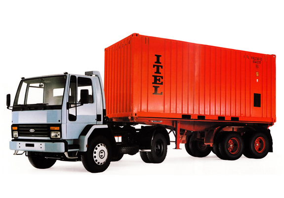 Photos of Ford Cargo 1981–2003