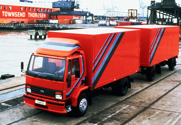 Photos of Ford Cargo 3424 1984–93