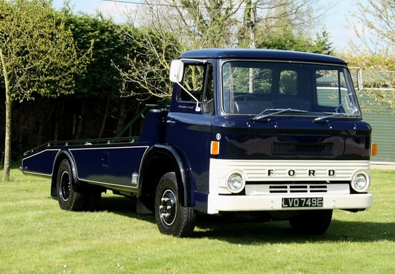 Ford D-Series Car Transporter 1965–76 images