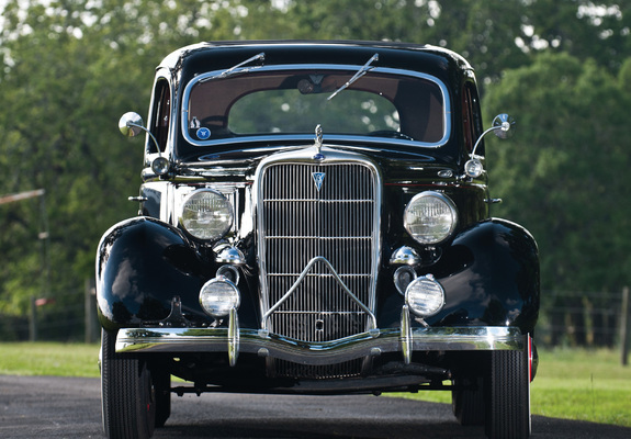Ford V8 Deluxe 5-window Coupe (48-770) 1935 photos