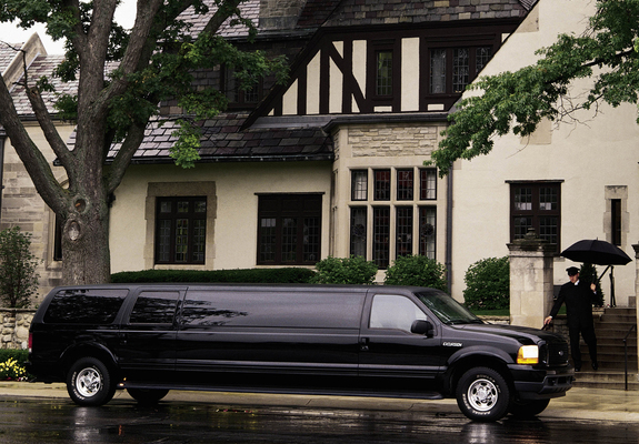 Images of Ford Excursion XLT Limousine 2000–04