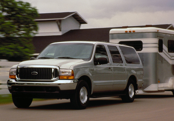 Photos of Ford Excursion 1999–2004